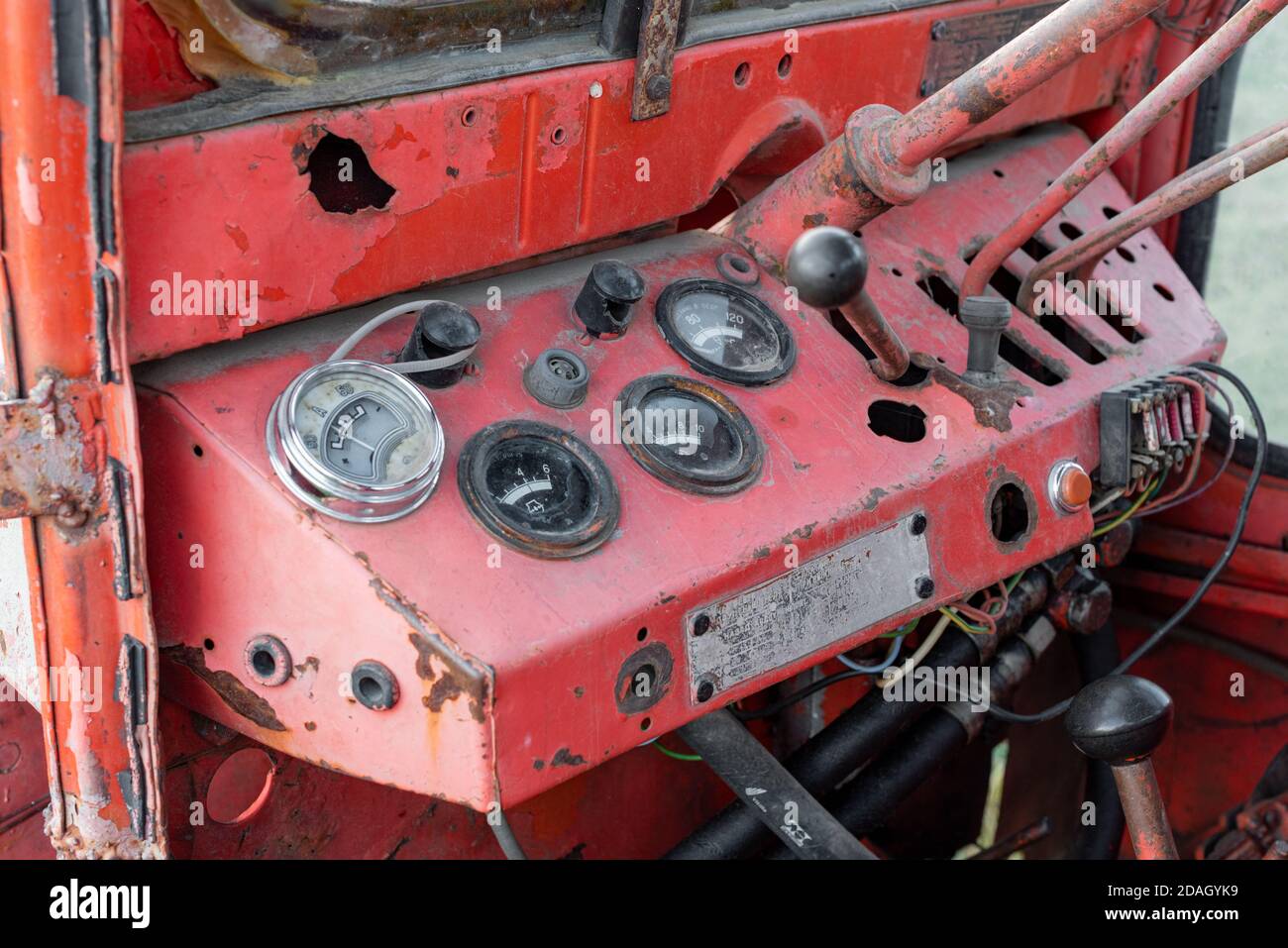 Old tractor dashboard hi-res stock photography and images - Alamy