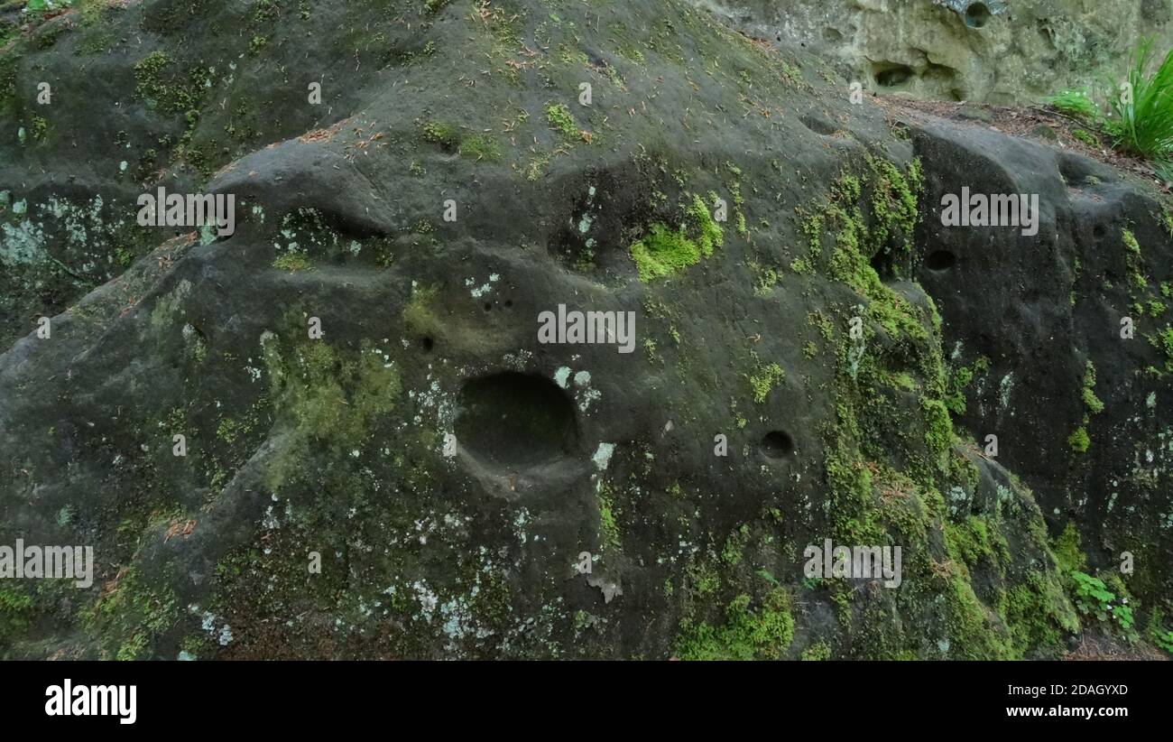 Sandstone rock face hi-res stock photography and images - Alamy