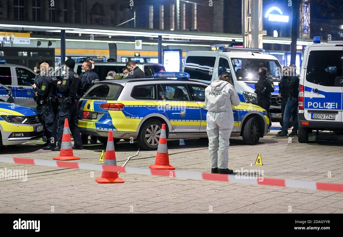 Securing a crime scene hi-res stock photography and images - Alamy