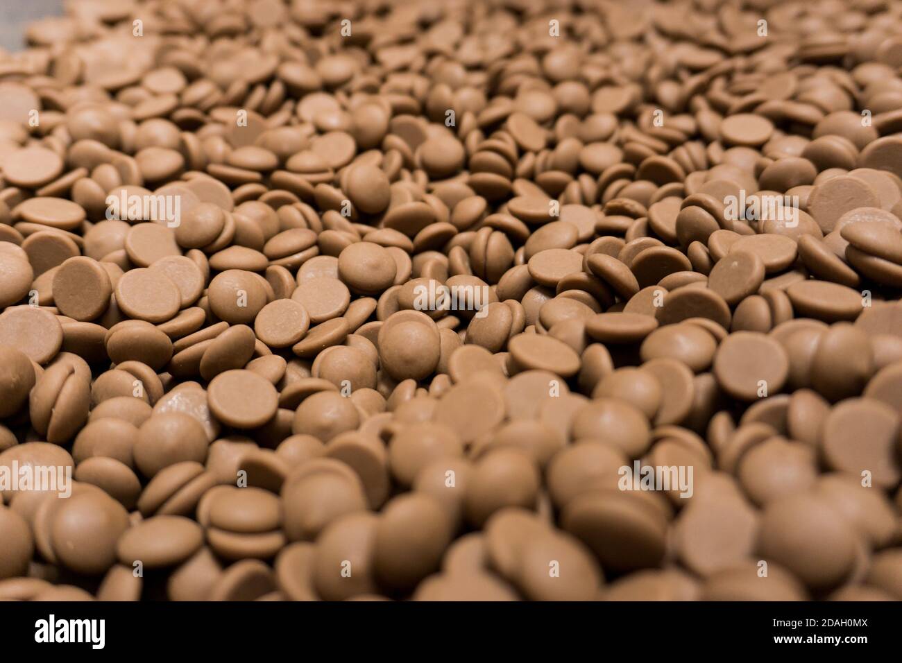 Milk chocolat hi-res stock photography and images - Alamy