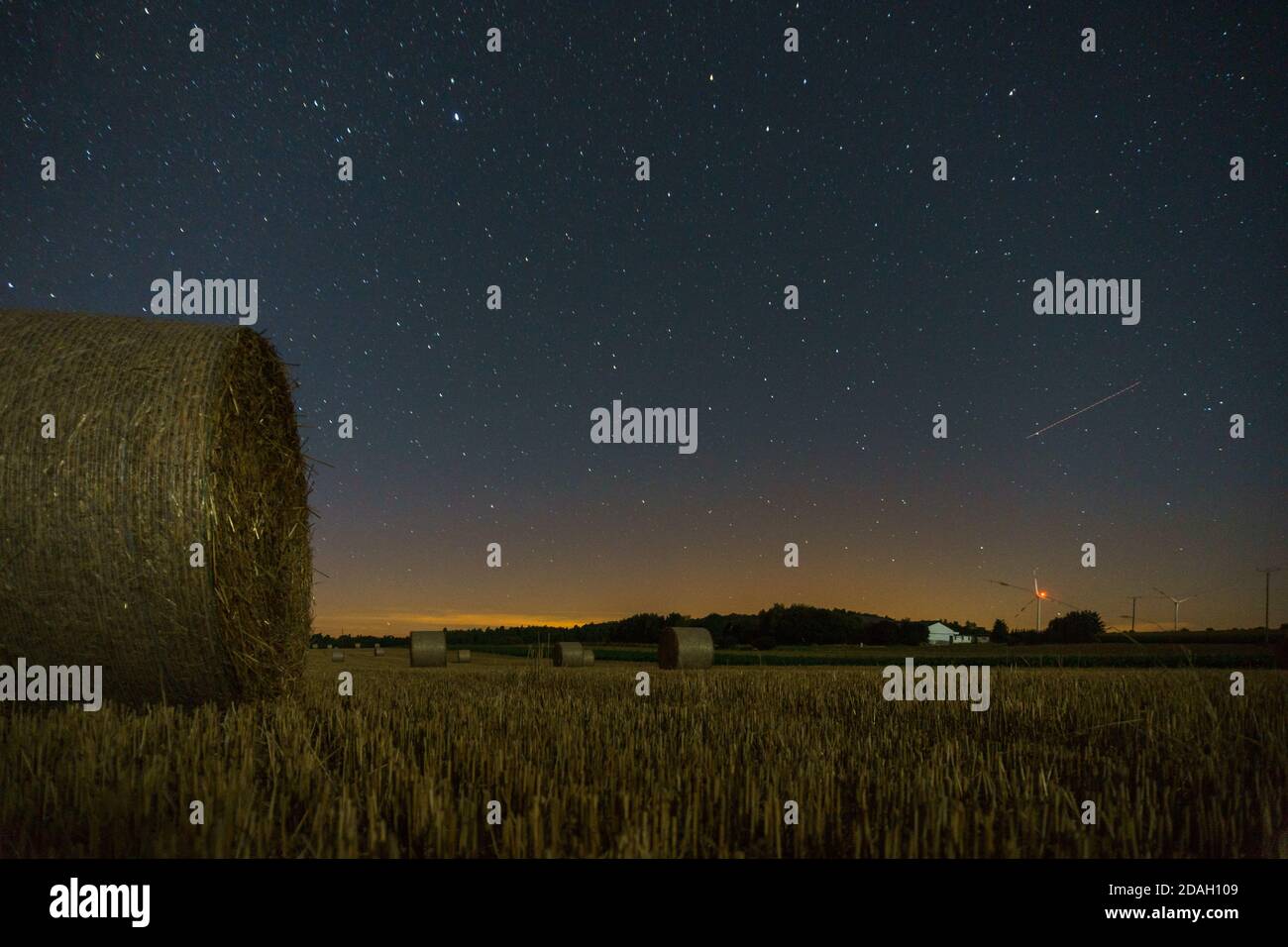 Stars in a circle hi-res stock photography and images - Alamy