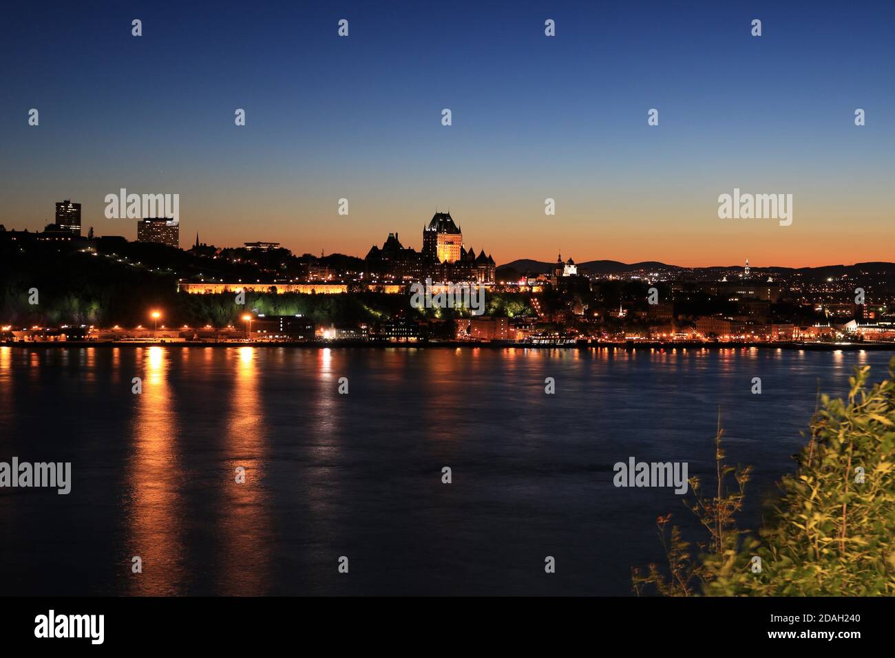 Quebec city lights hi-res stock photography and images - Alamy