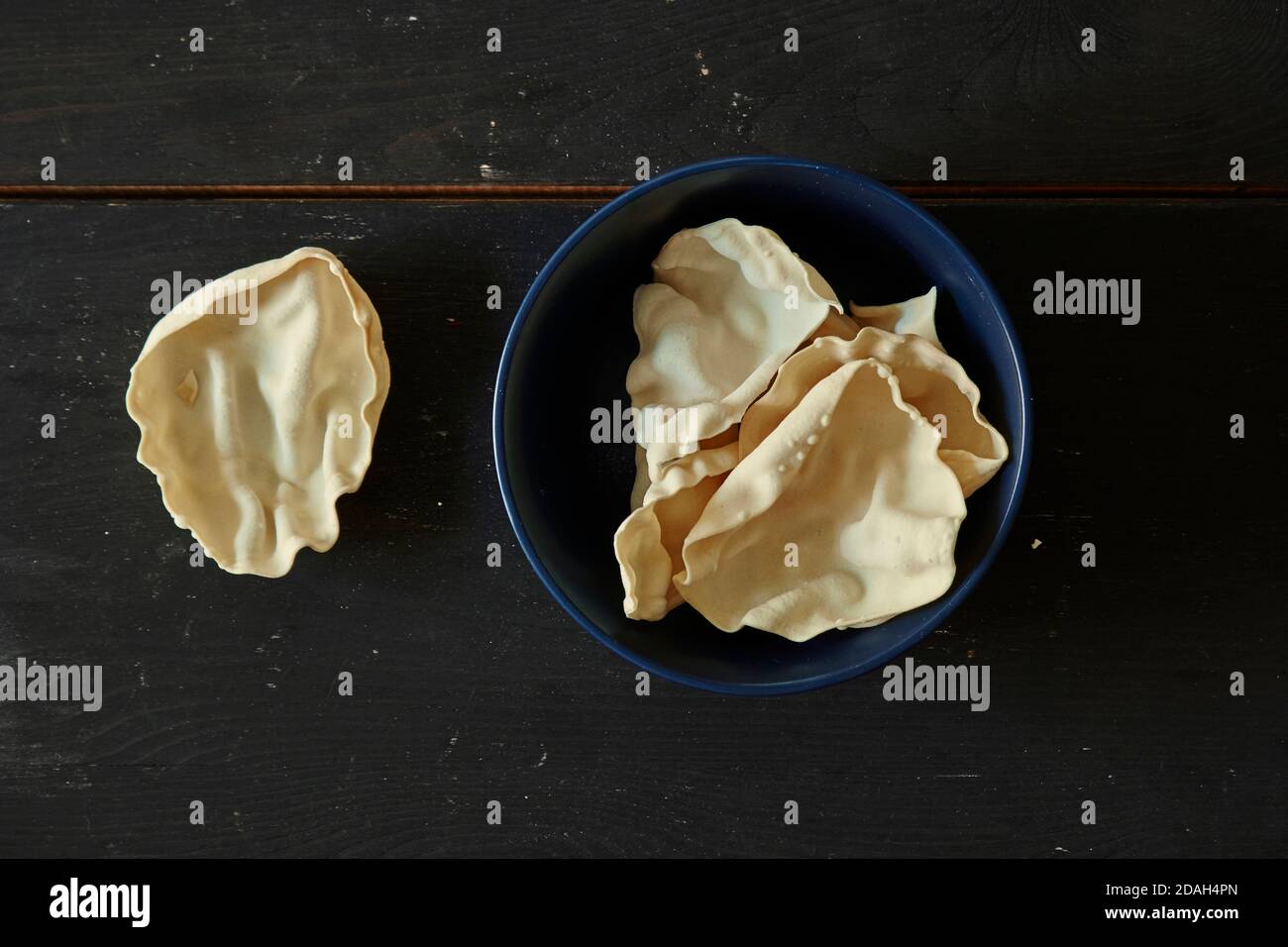 Poppadom stack hi-res stock photography and images - Alamy