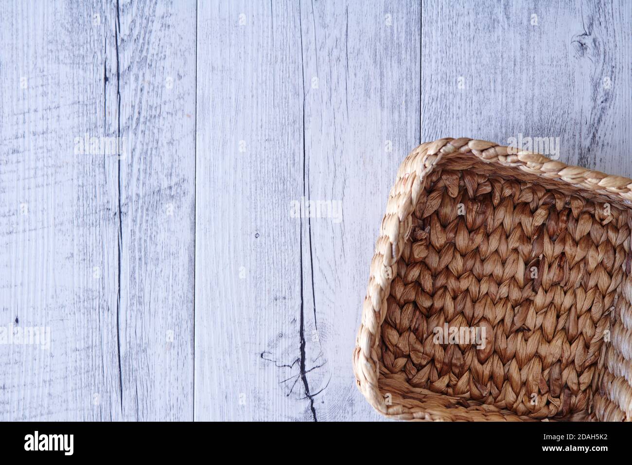 A studio photo of a wicker basket Stock Photo - Alamy