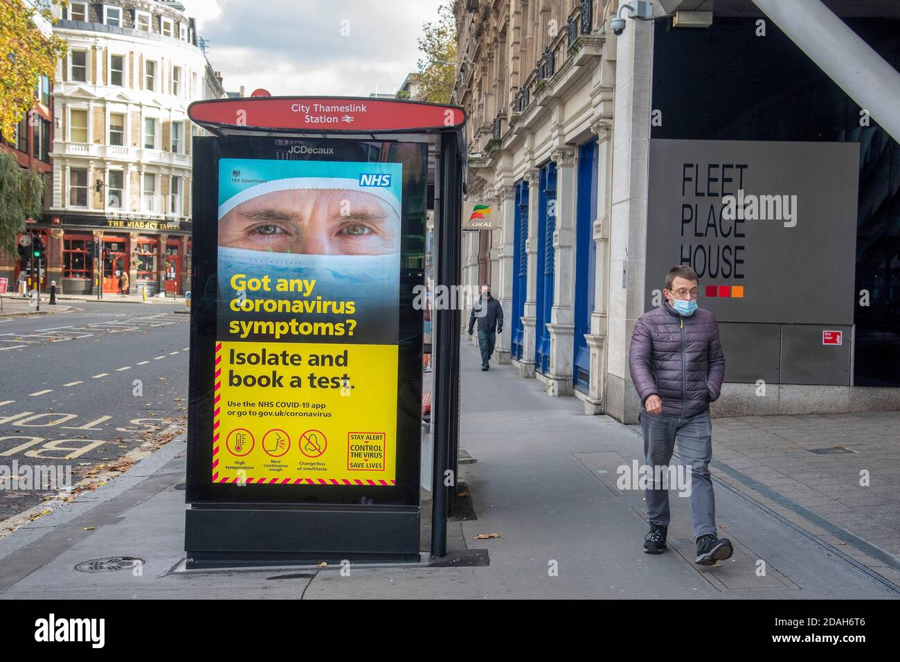 Bus stop poster london hi-res stock photography and images - Alamy