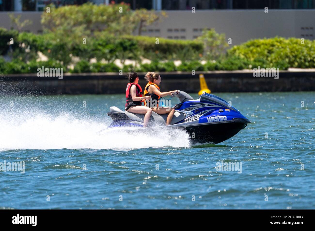 Racing silhouette girls hi-res stock photography and images - Alamy