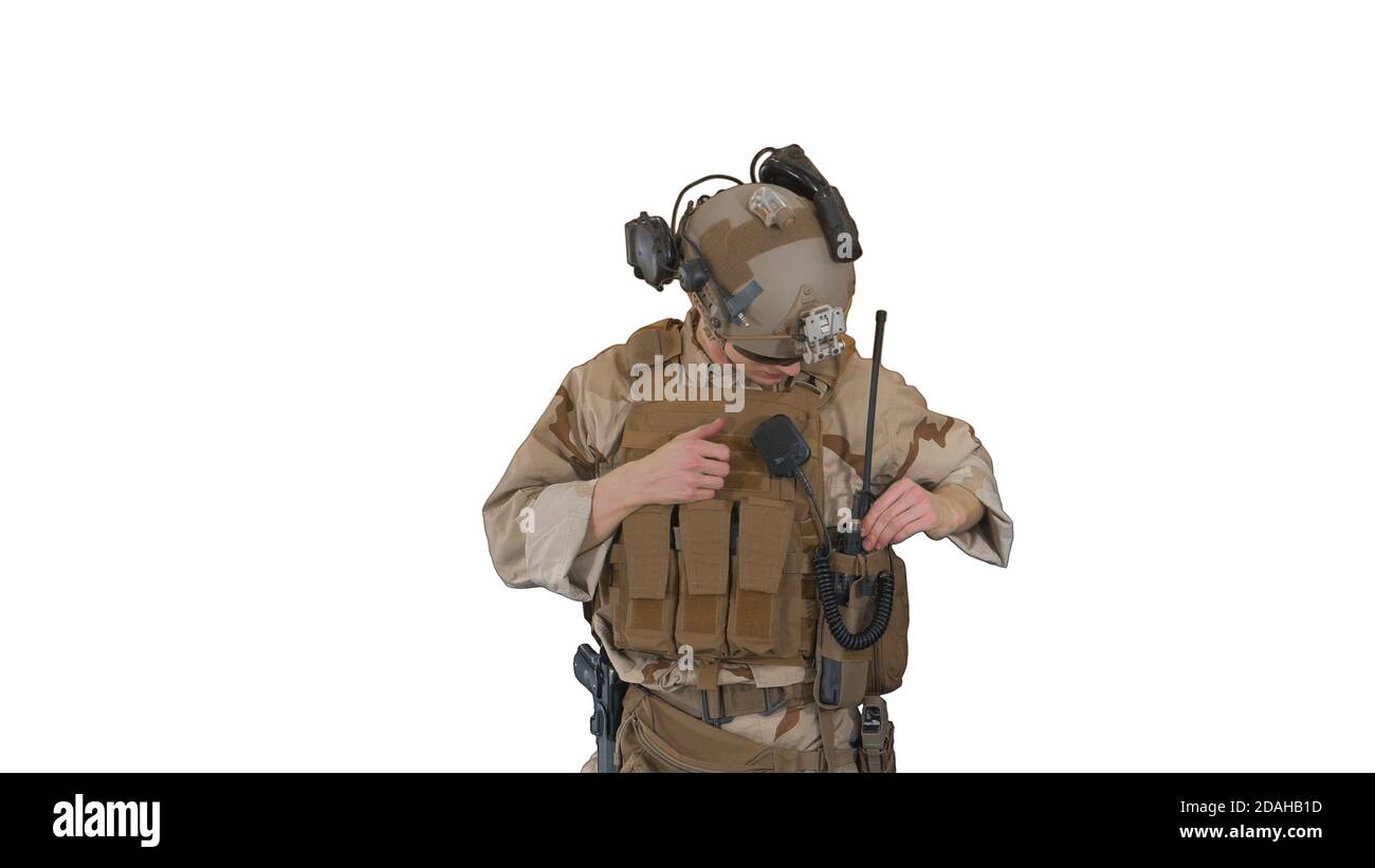 Checking in soldiers hi-res stock photography and images - Alamy