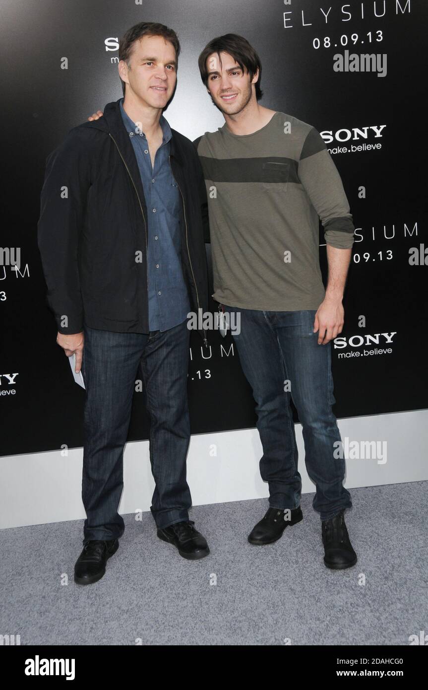 Luc robitaille and steven r mcqueen hi-res stock photography and images ...