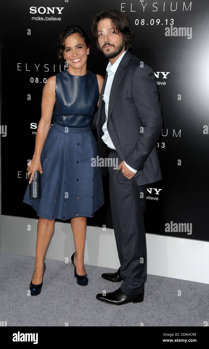 Alice Braga and Diego Luna at ELYSIUM Premiere, Regency Village Theatre ...