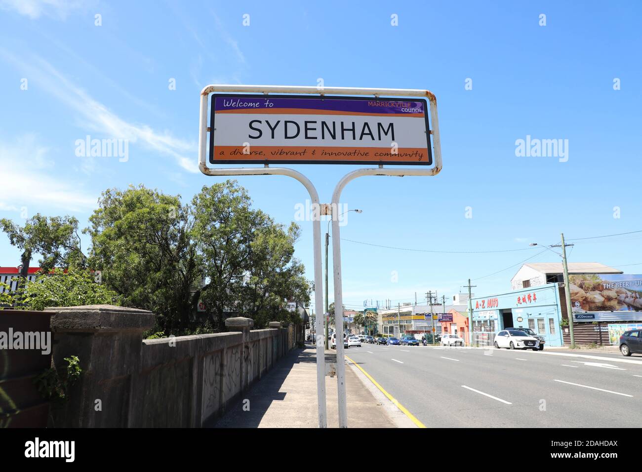 Welcome to sydney sign hi-res stock photography and images - Alamy