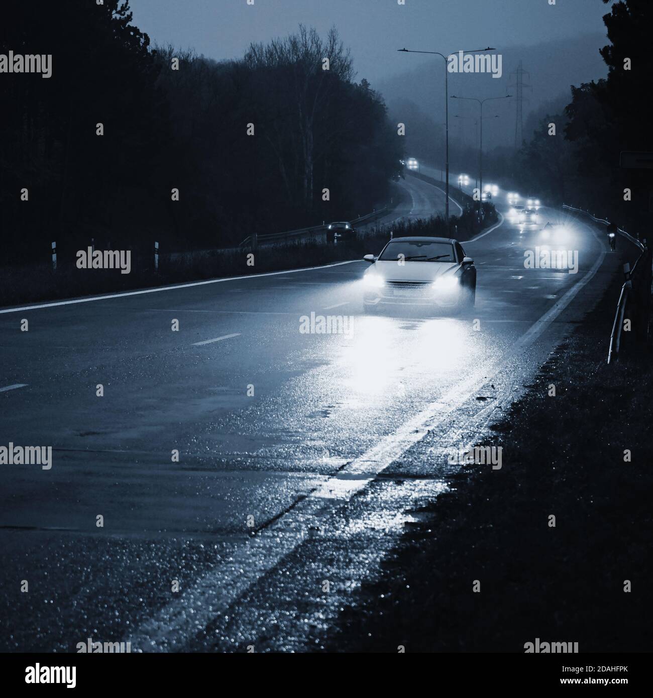 Car fog accident hi-res stock photography and images - Alamy