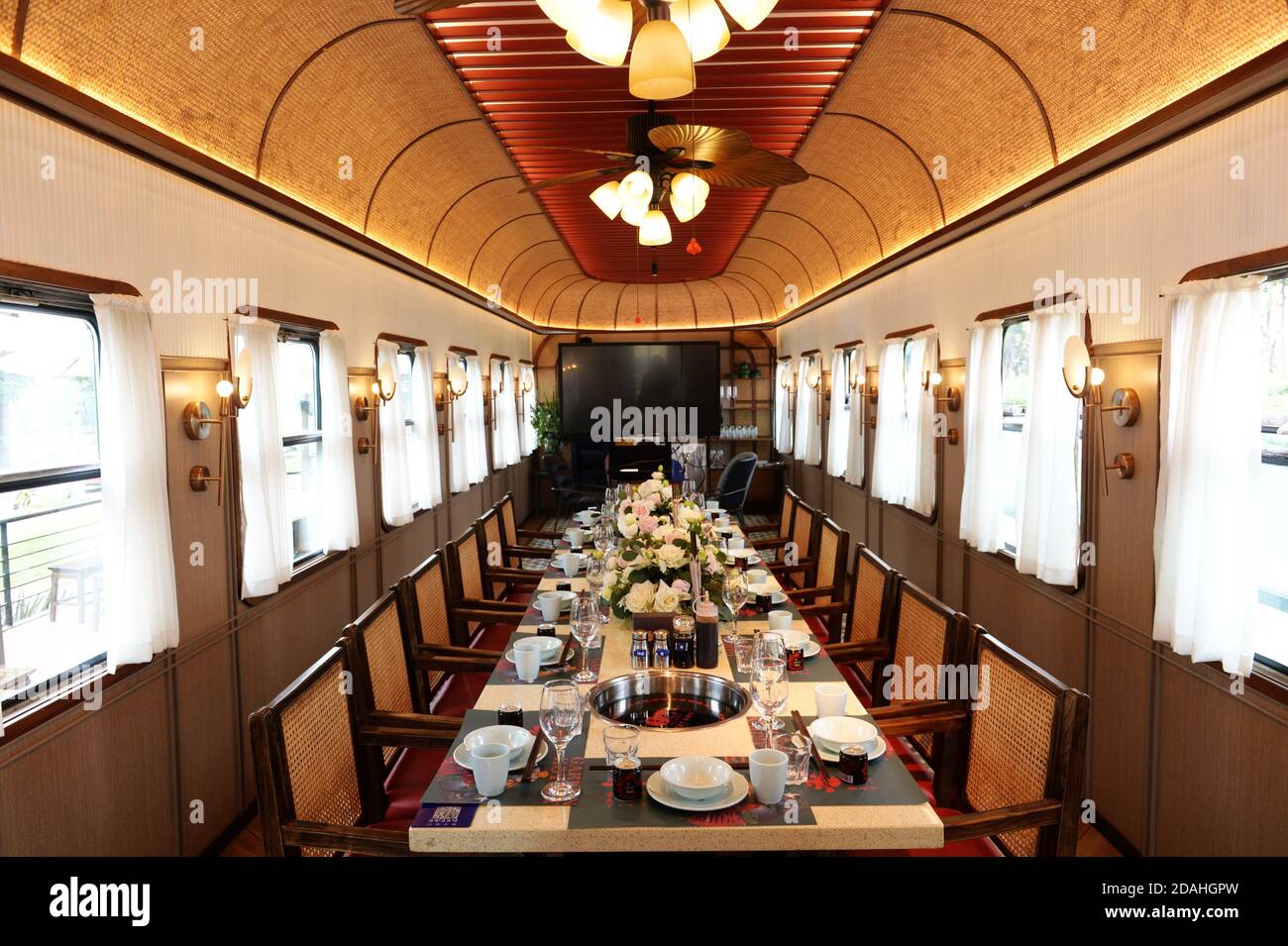Train china pot hi-res stock photography and images - Alamy