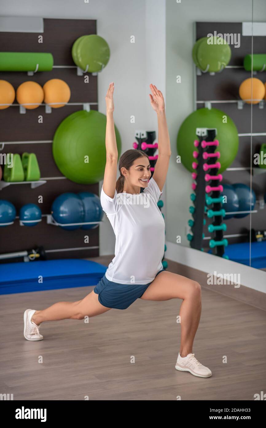 Warrior one pose hi-res stock photography and images - Alamy