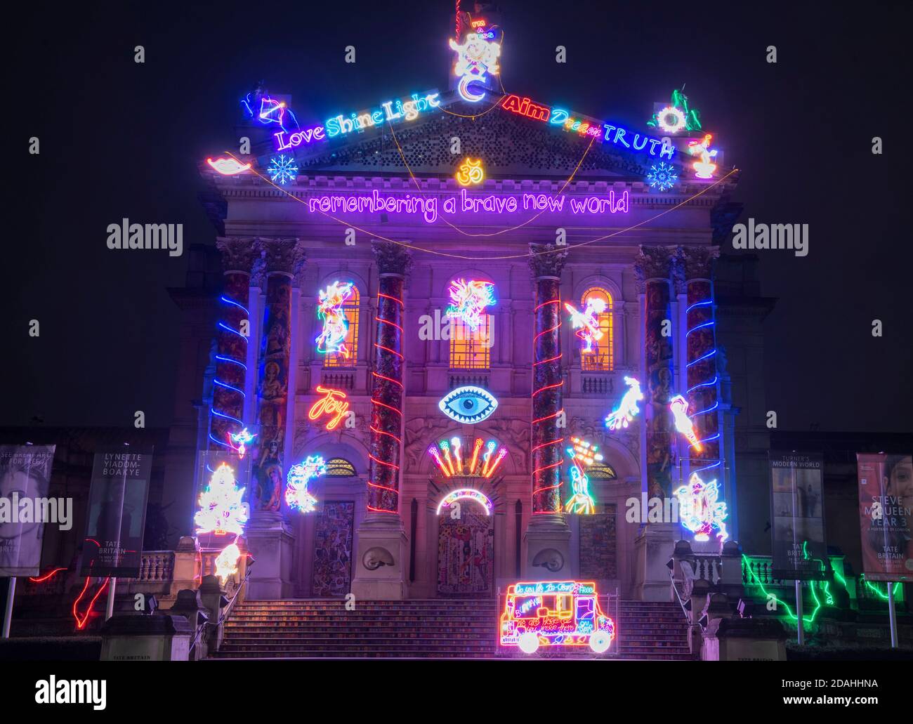 Light installation diwali hi-res stock photography and images - Alamy