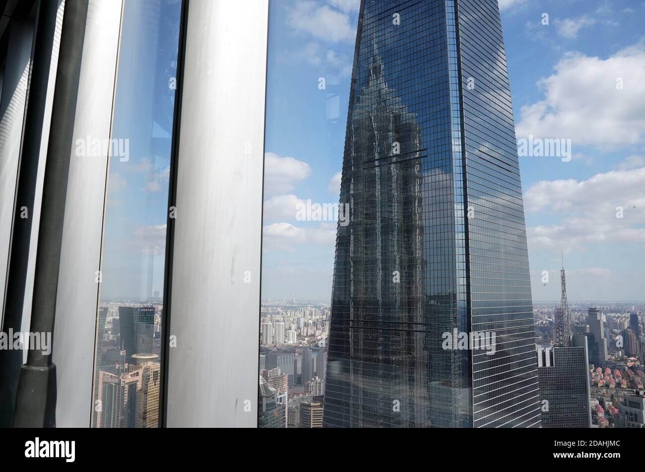 Shanghai china 1990 hi-res stock photography and images - Alamy