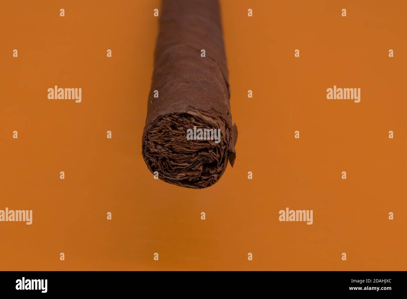 Cuban Cigarette High Resolution Stock Photography and Images - Alamy