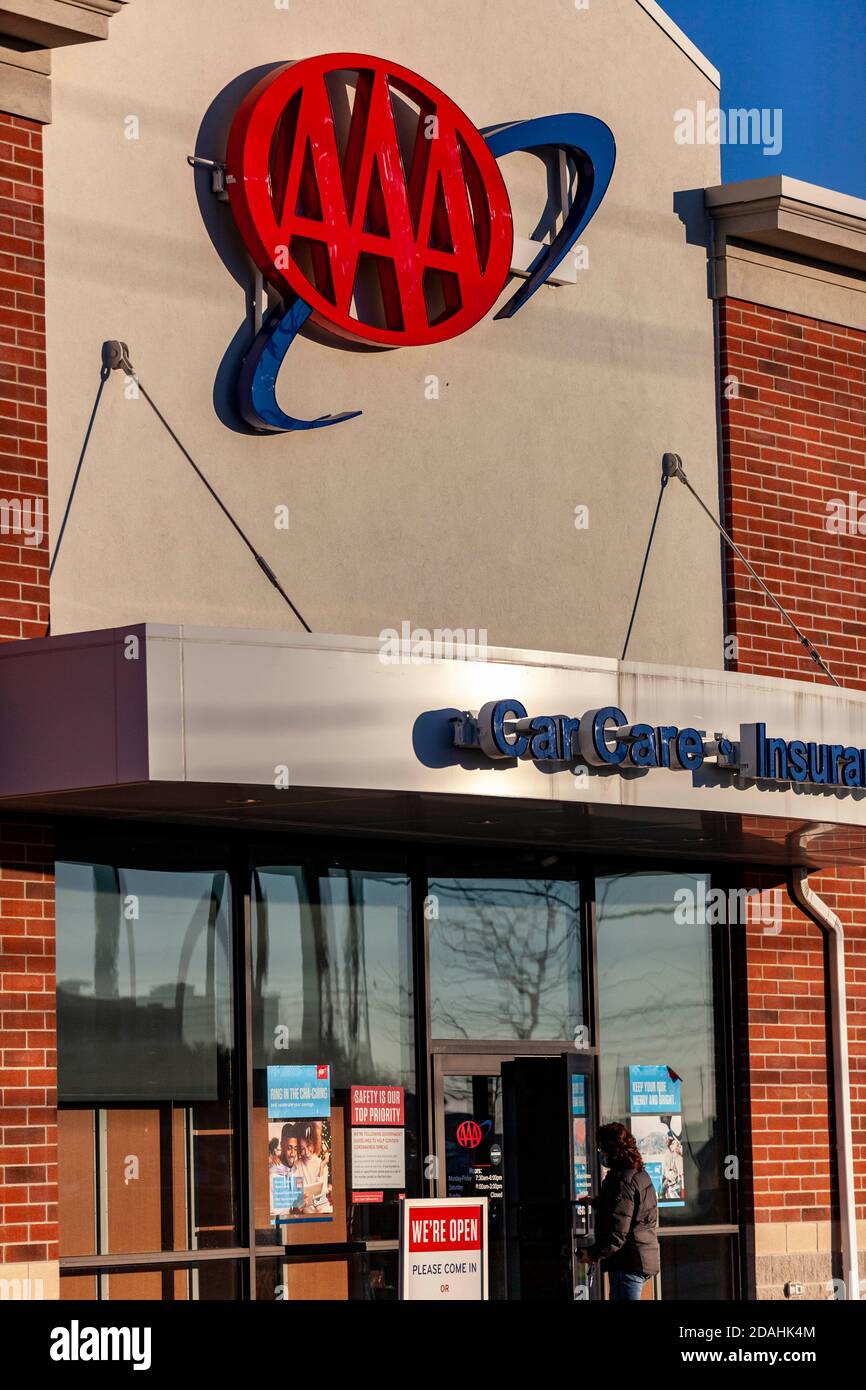 Aaa logo hi-res stock photography and images - Alamy