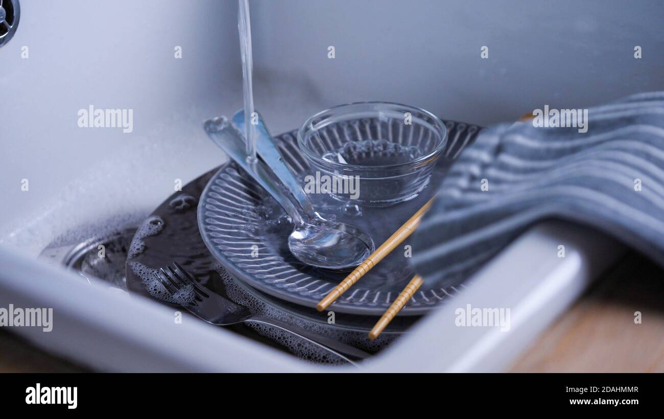 Chinese woman cleaning house hi-res stock photography and images - Alamy