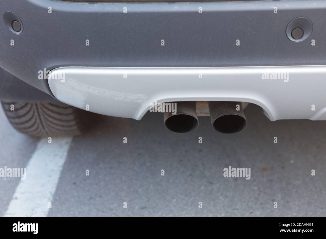 Back exhaust pipe hi-res stock photography and images - Alamy