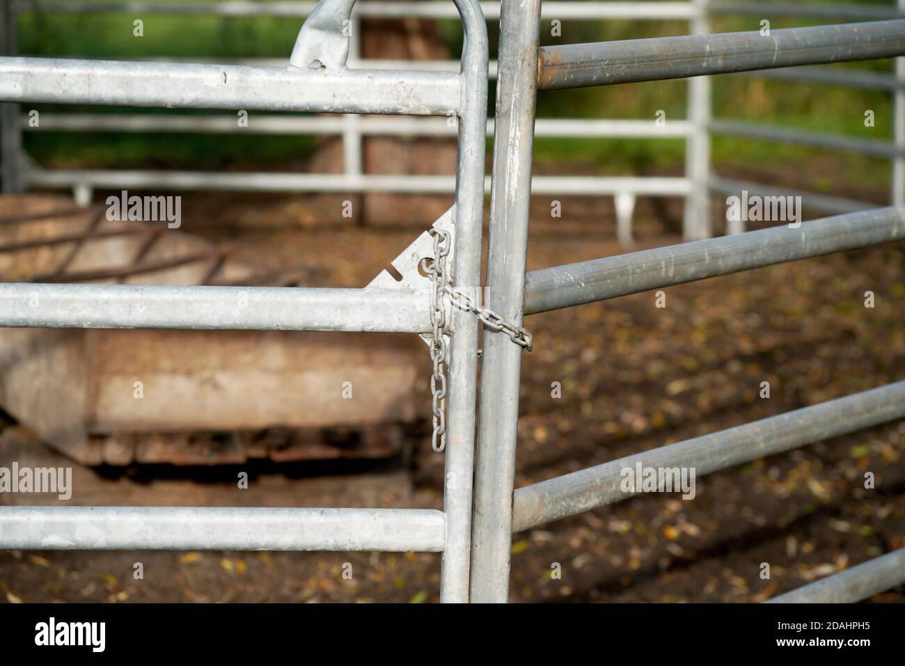 Farm security barrier hi-res stock photography and images - Alamy