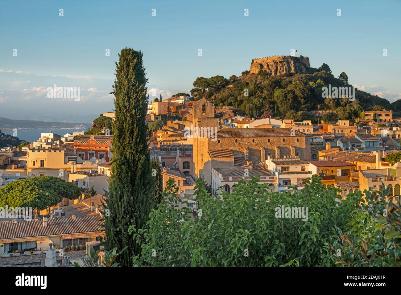 Begur castle ruins hi-res stock photography and images - Alamy