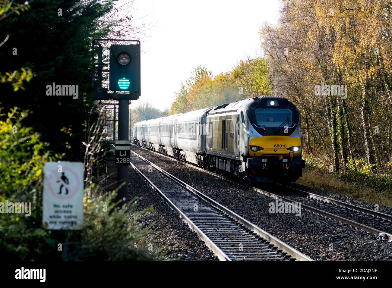 Chiltern Railways Mainline train pulled by a class 68 diesel locomotive ...