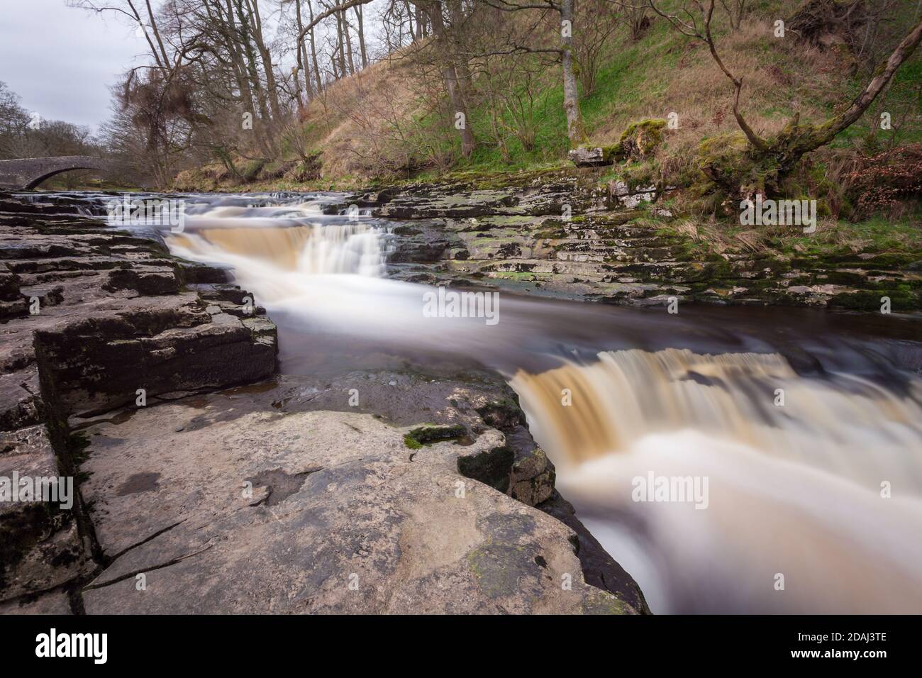 Stainforth Packhorse Bridge High Resolution Stock Photography and ...
