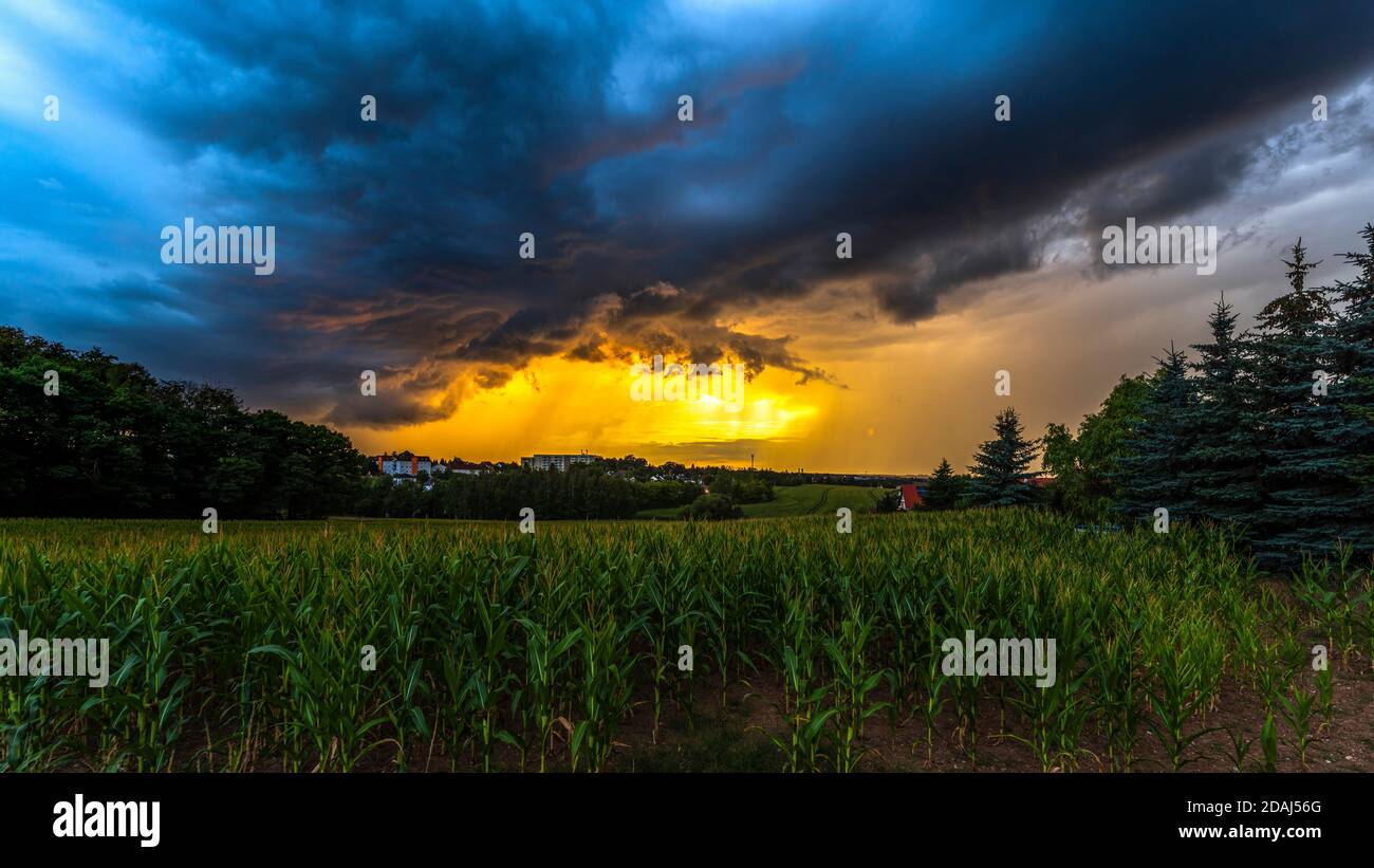 Landschaft hi-res stock photography and images - Alamy