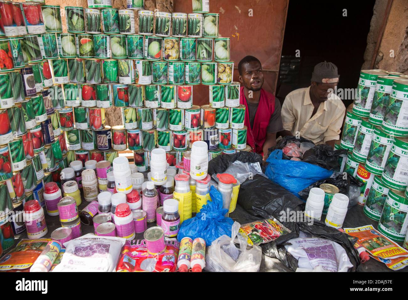 Selingue, Mali, 25th April 2015; Stall selling seeds, and agicultural ...