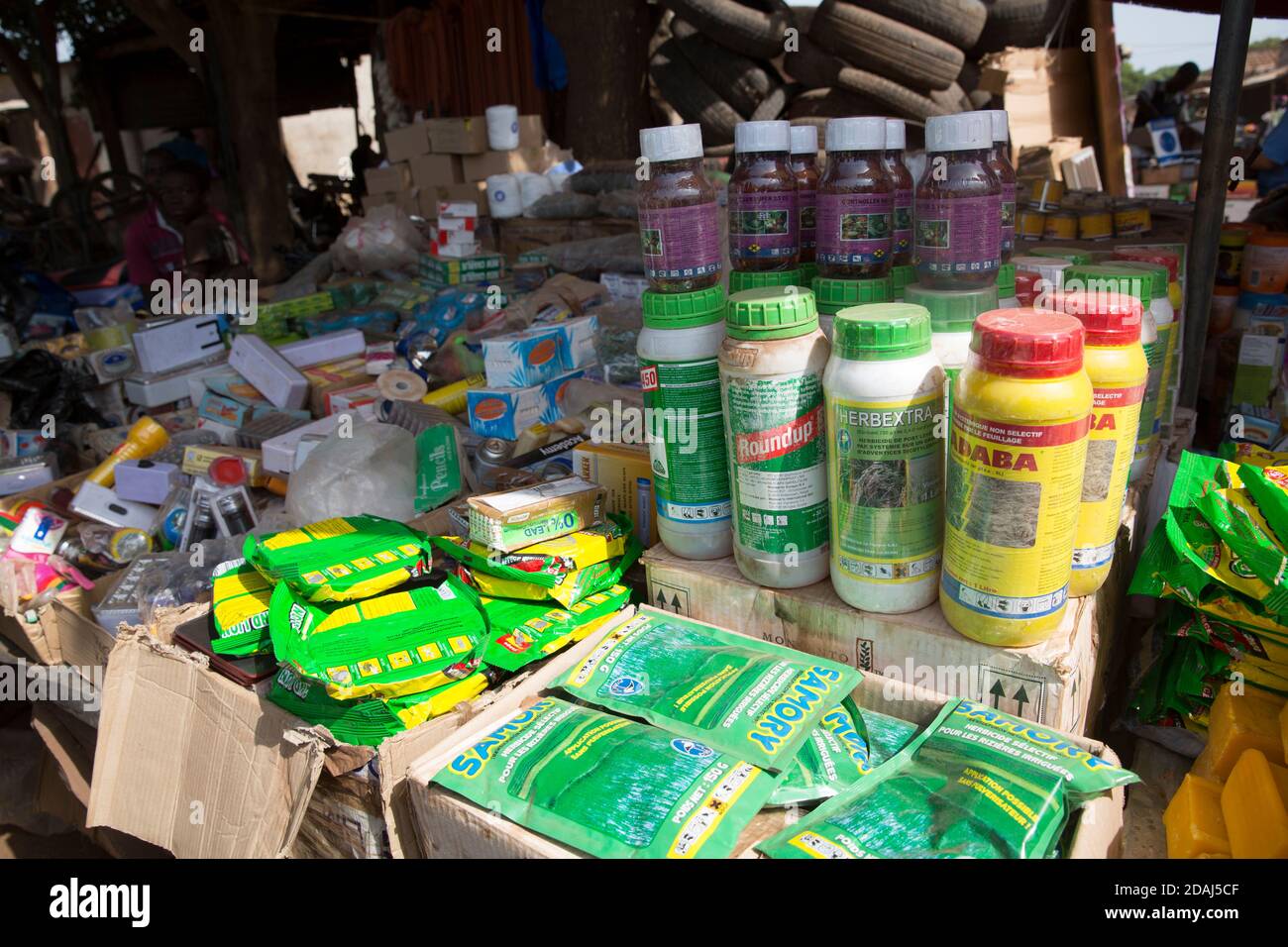 Selingue, Mali, 25th April 2015; Stall selling seeds, and agicultural ...