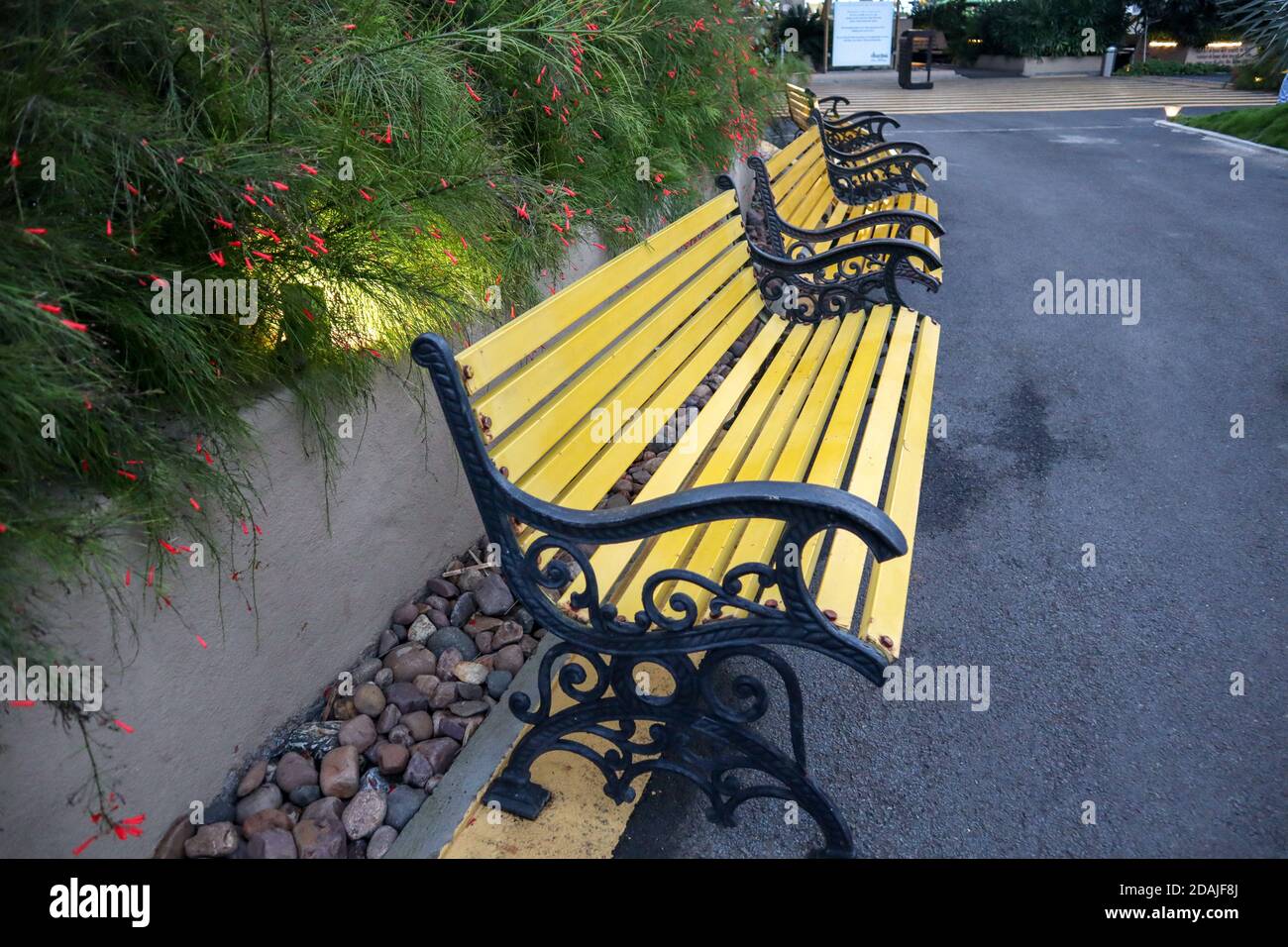 Cool sitting hi-res stock photography and images - Alamy