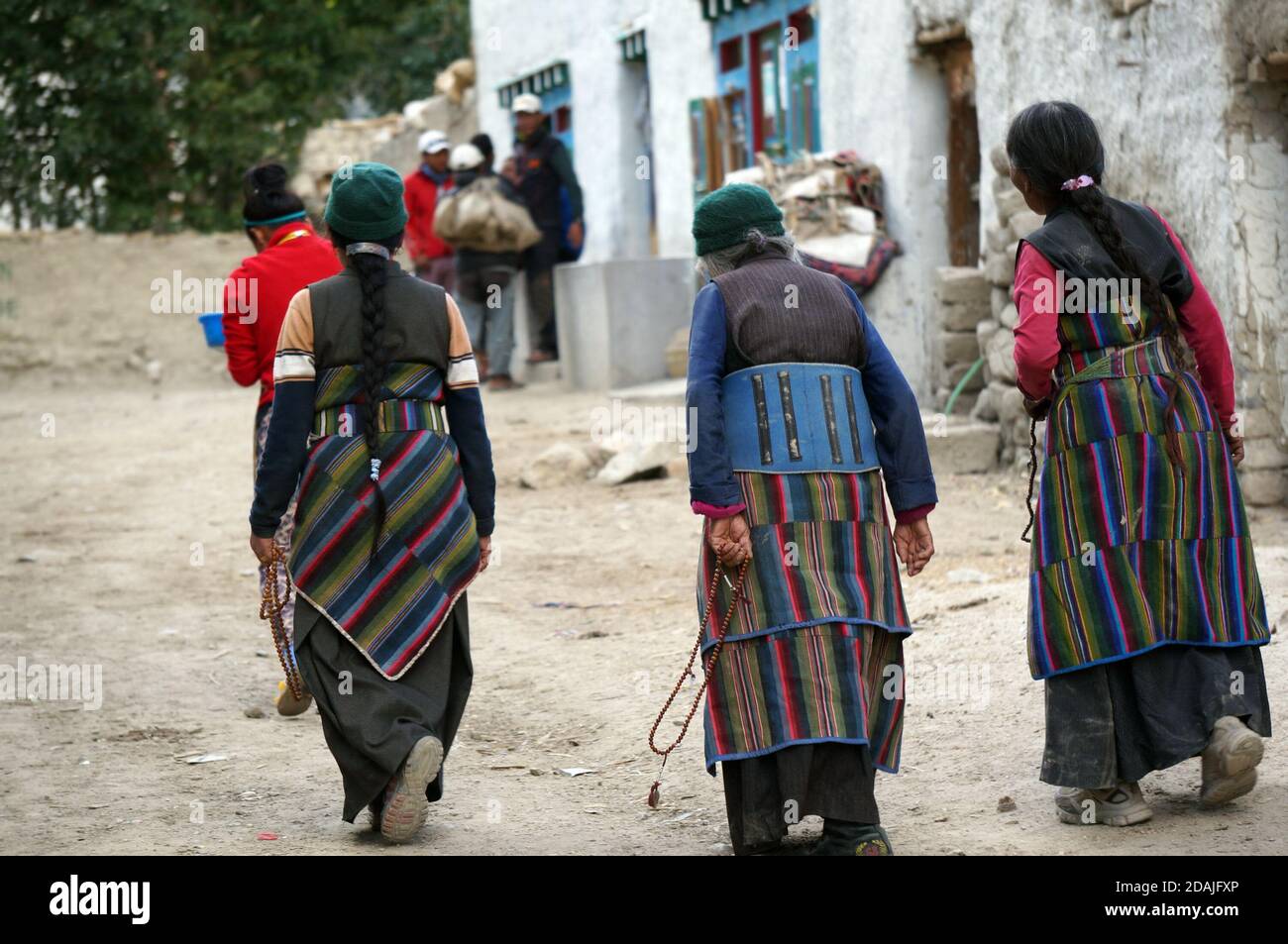 Traditional costume nepal hi-res stock photography and images - Alamy