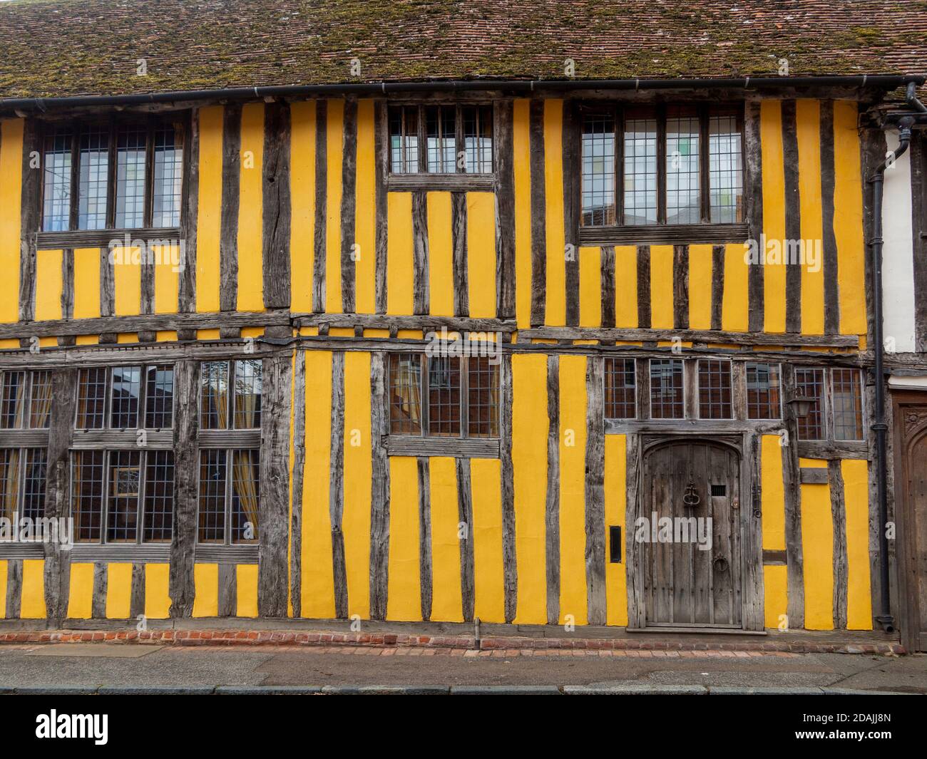 15th century timbered building hi-res stock photography and images - Alamy