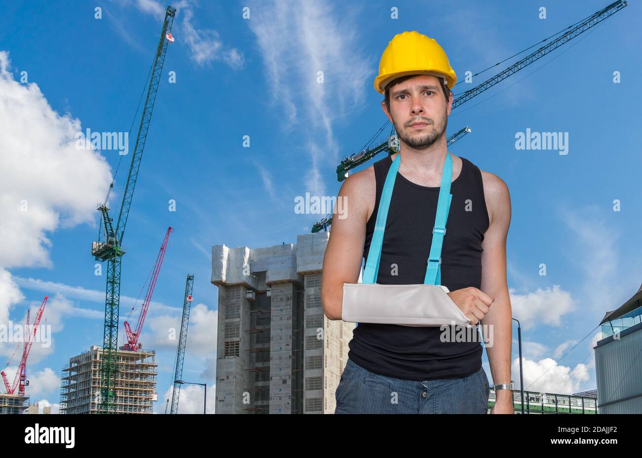 Arm sling worker hi-res stock photography and images - Alamy