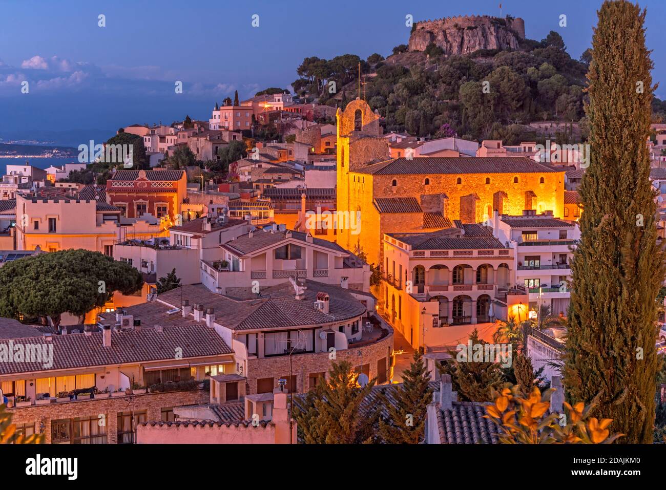 CASTLE RUINS OLD TOWN BEGUR COSTA BRAVA CATALONIA SPAIN Stock Photo - Alamy