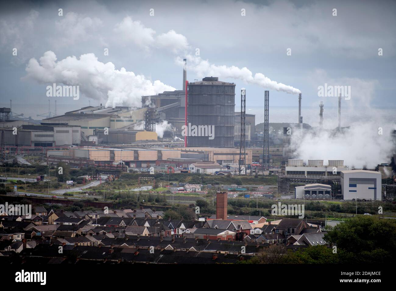 Tata steel port talbot steelworks industry steelworkers at tata steel ...