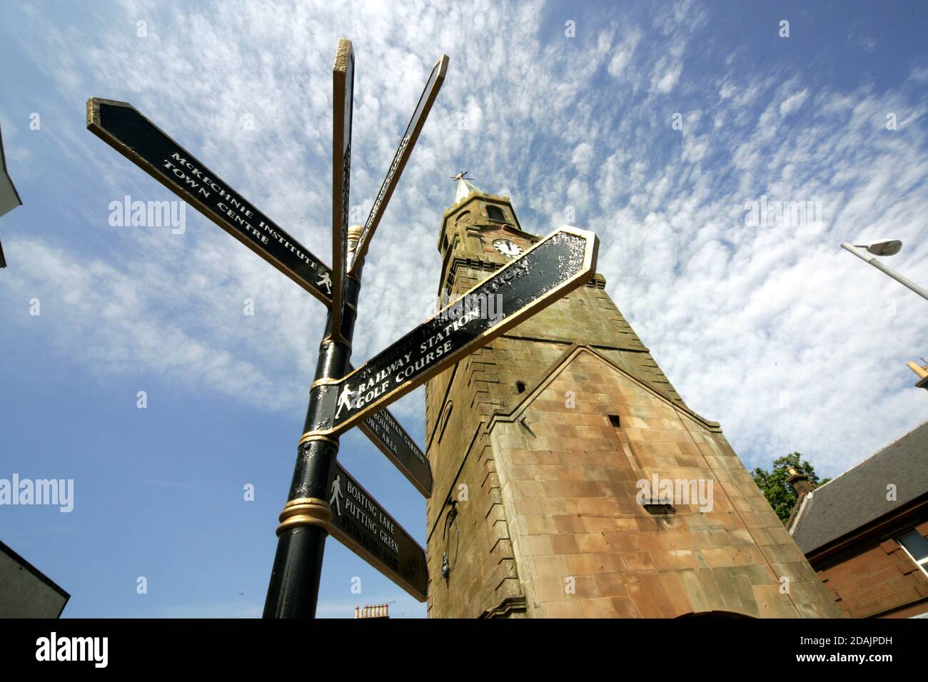 Auld stumpy hi-res stock photography and images - Alamy
