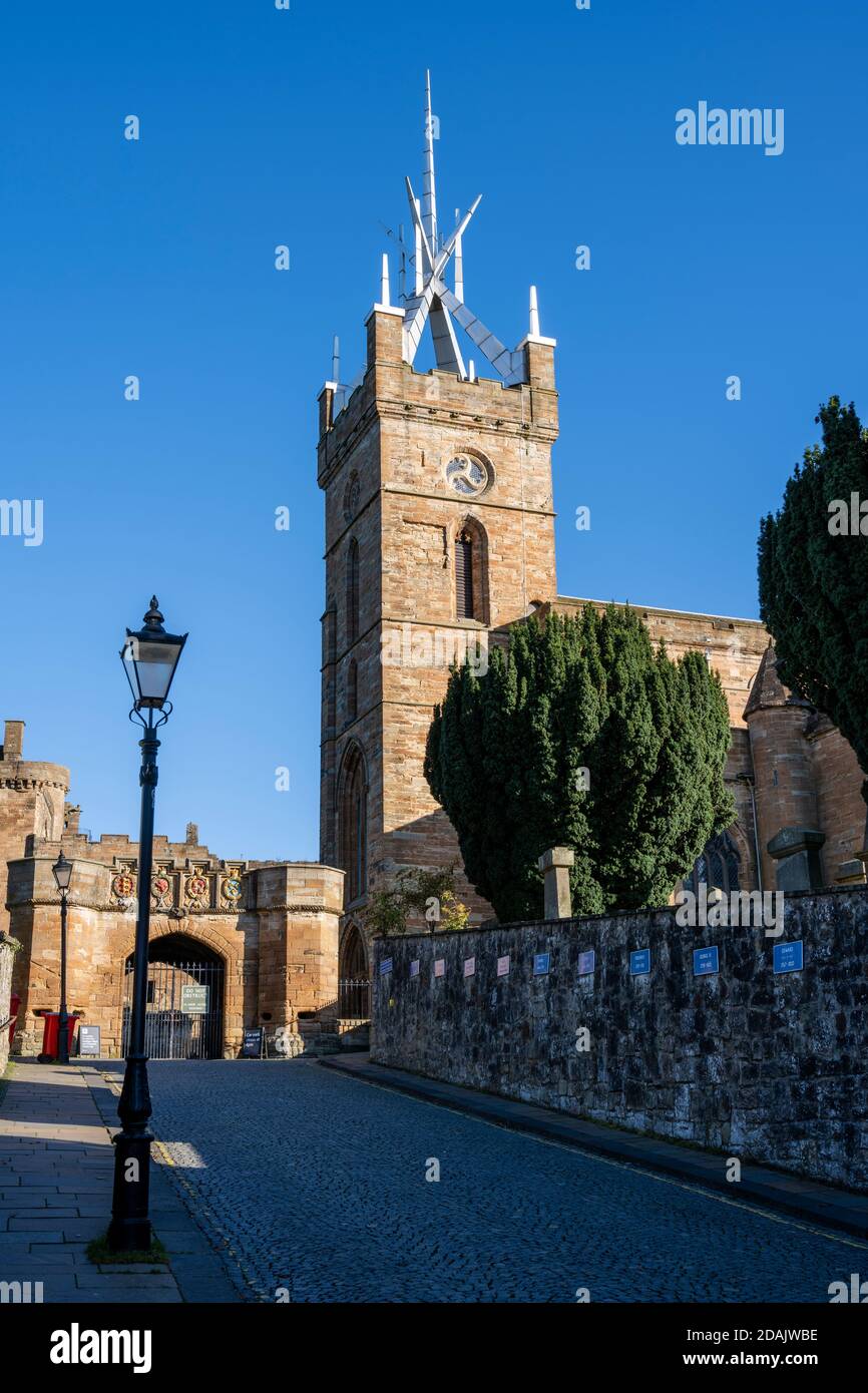 St Michael’s Parish Church viewed from the Kirkgate in Linlithgow, West ...
