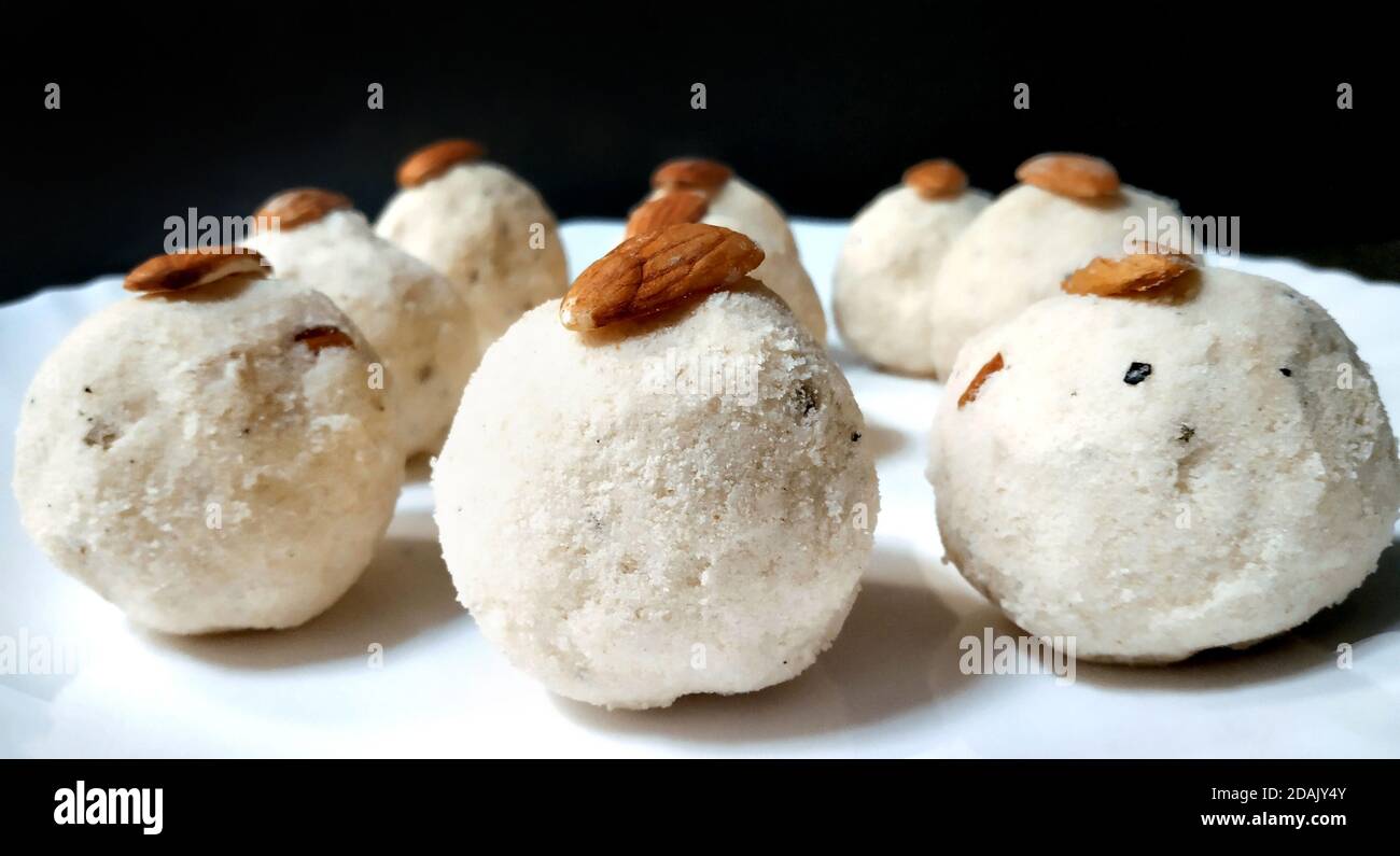 White ladoo hi-res stock photography and images - Alamy