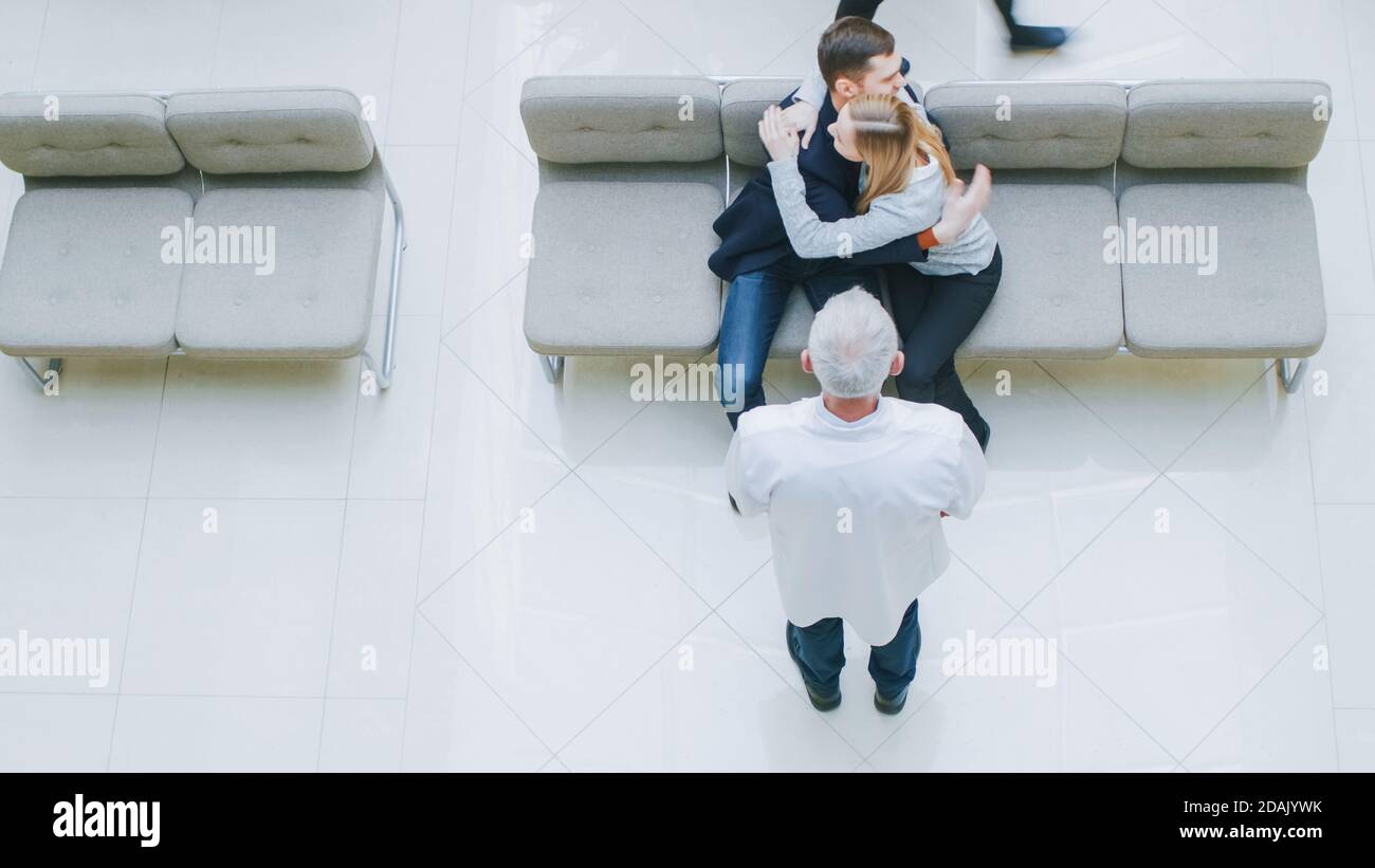 Doctor hug patient love hi-res stock photography and images - Alamy