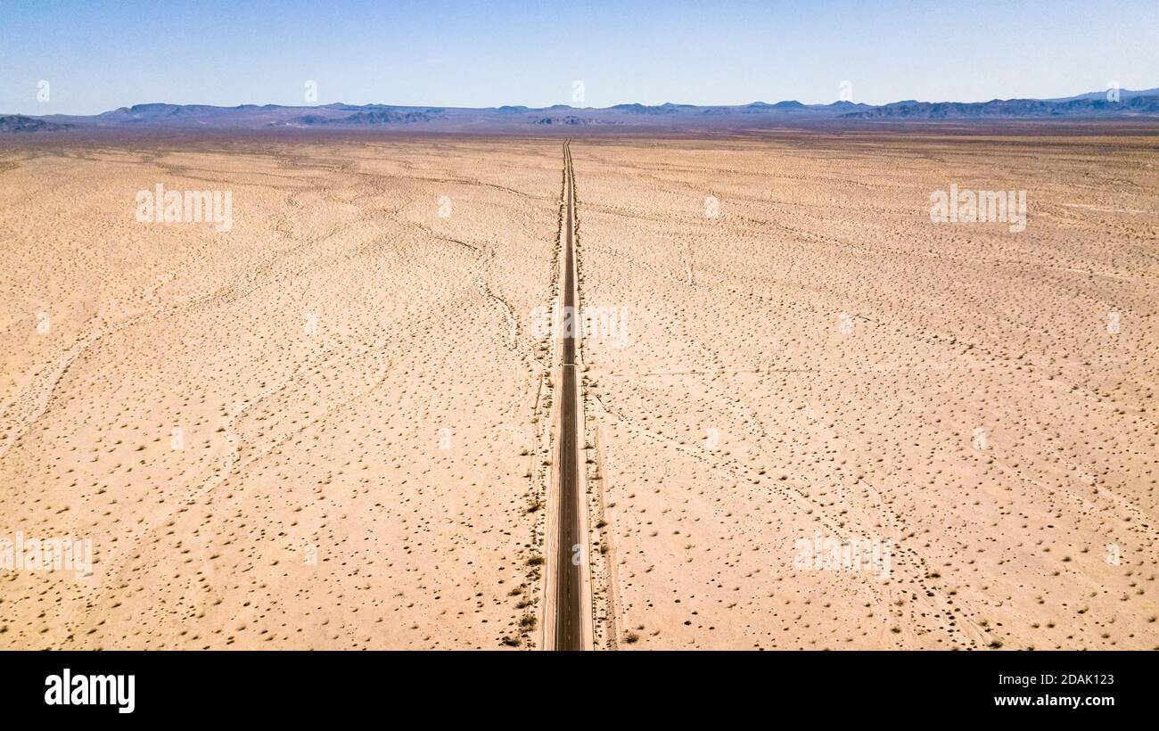 Car crossing death valley hi-res stock photography and images - Alamy