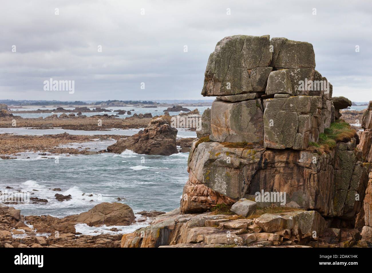 France, Brittany, Cotes d'Armor (22), Cotes de Granite Rose ...