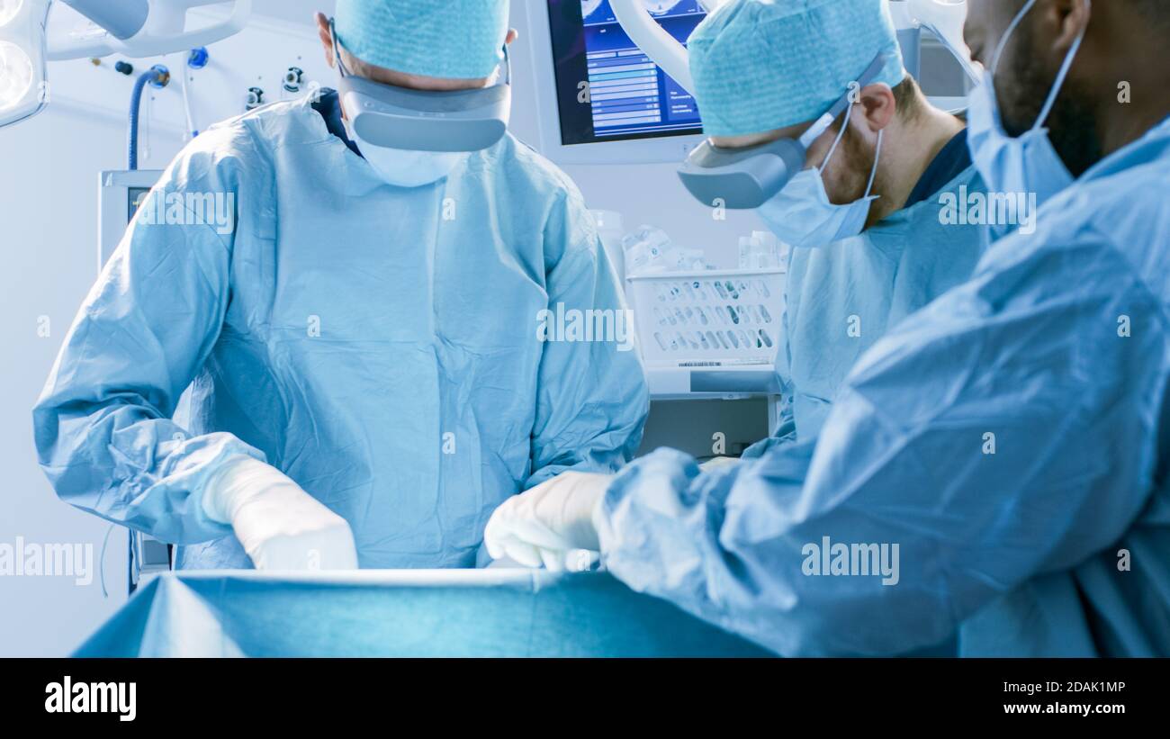 Surgeons Wearing Augmented Reality Glasses Perform State of the Art ...