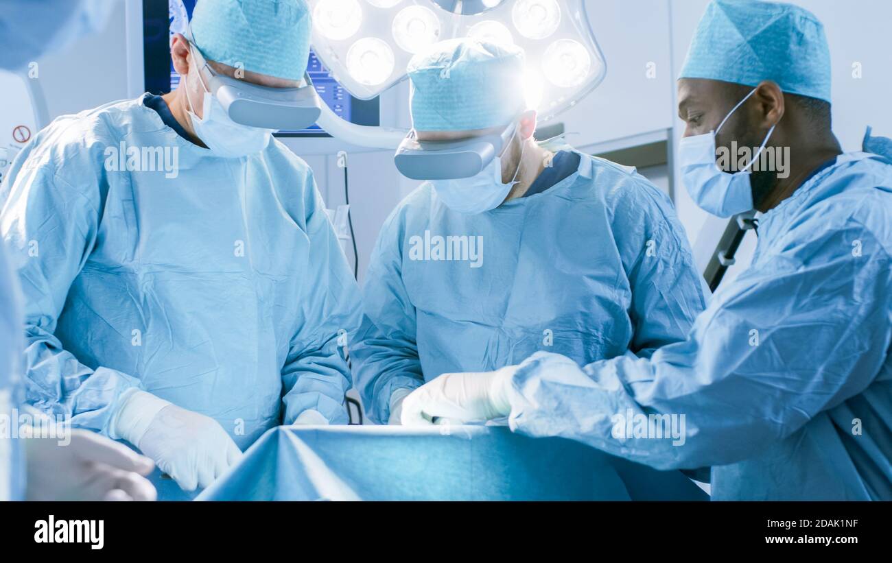 Surgeons Wearing Augmented Reality Glasses Perform State of the Art ...