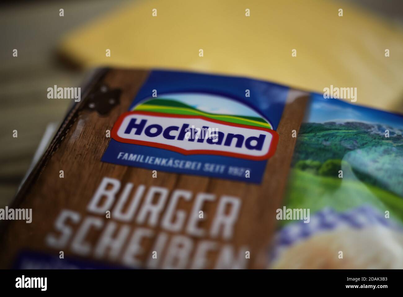 slices; sliced; cheese; burger; hochland; box; packet; close up; label ...