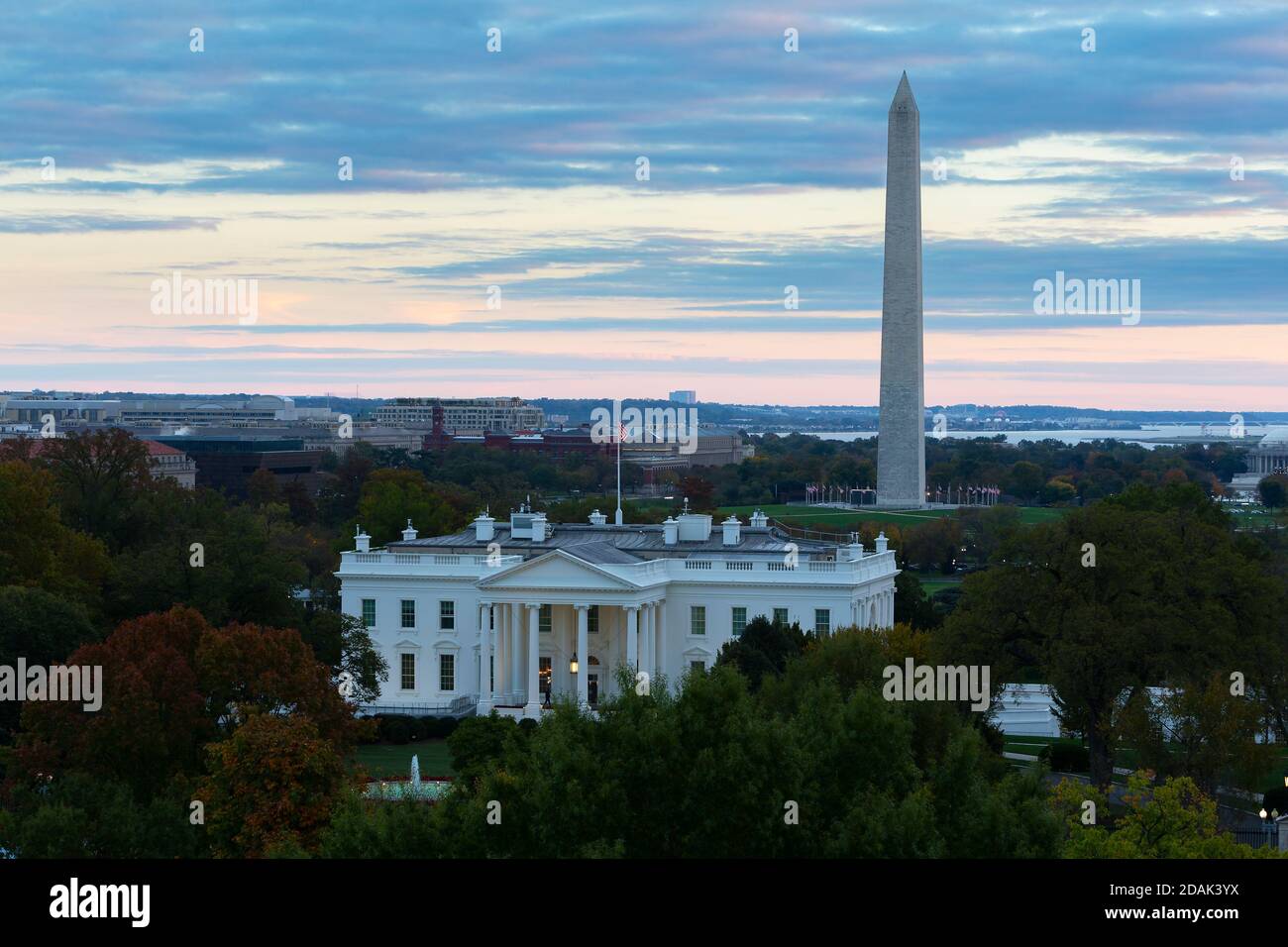 The white house washington dc aerial hi-res stock photography and ...