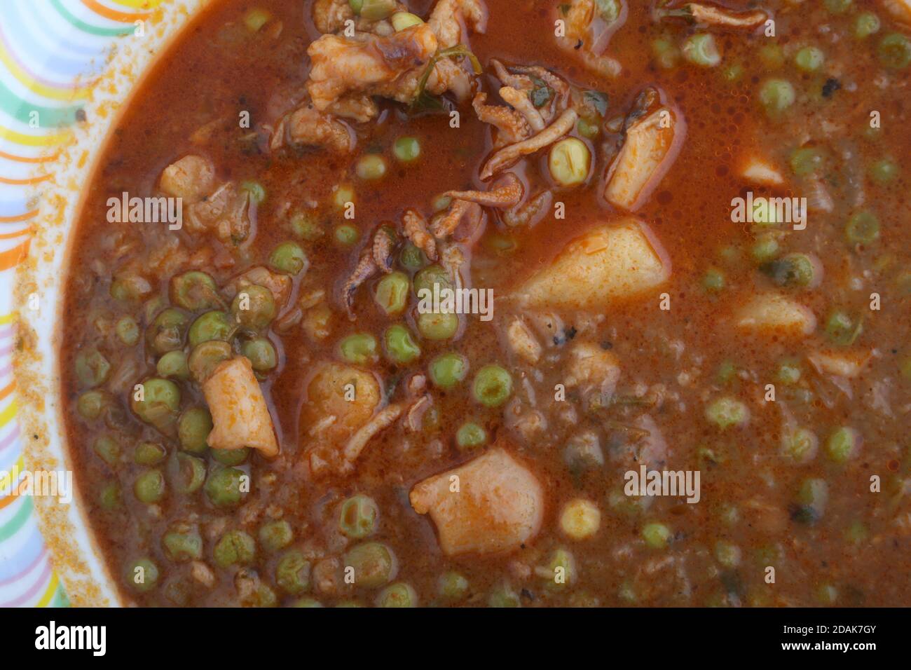Food plate restaurant peas hi-res stock photography and images - Alamy