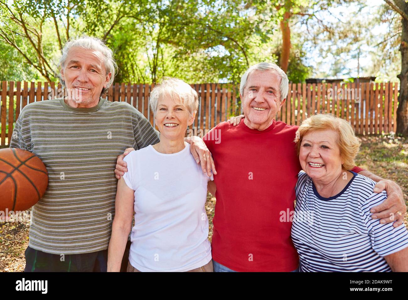 Active senior sports team hi-res stock photography and images - Alamy
