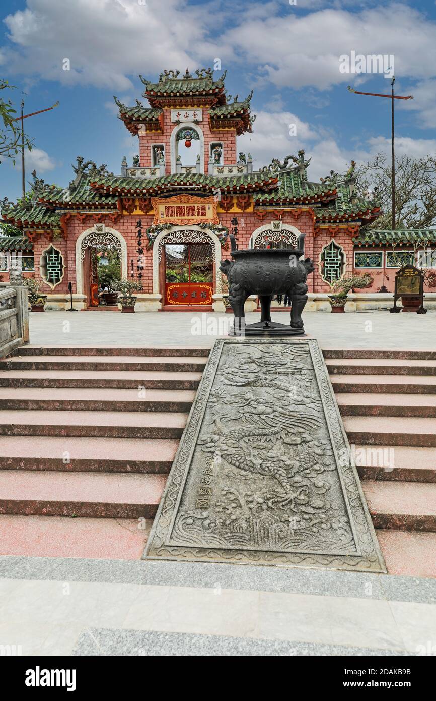 An urn at the top of steps leading to the Chinese Assembly Hall, Hoi An ...