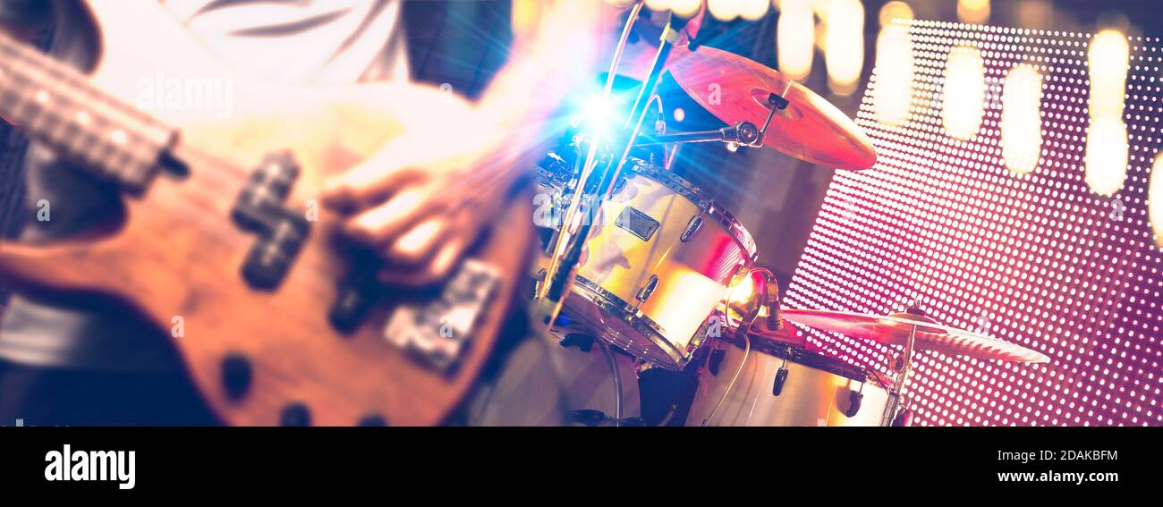 Male pop band hi-res stock photography and images - Alamy